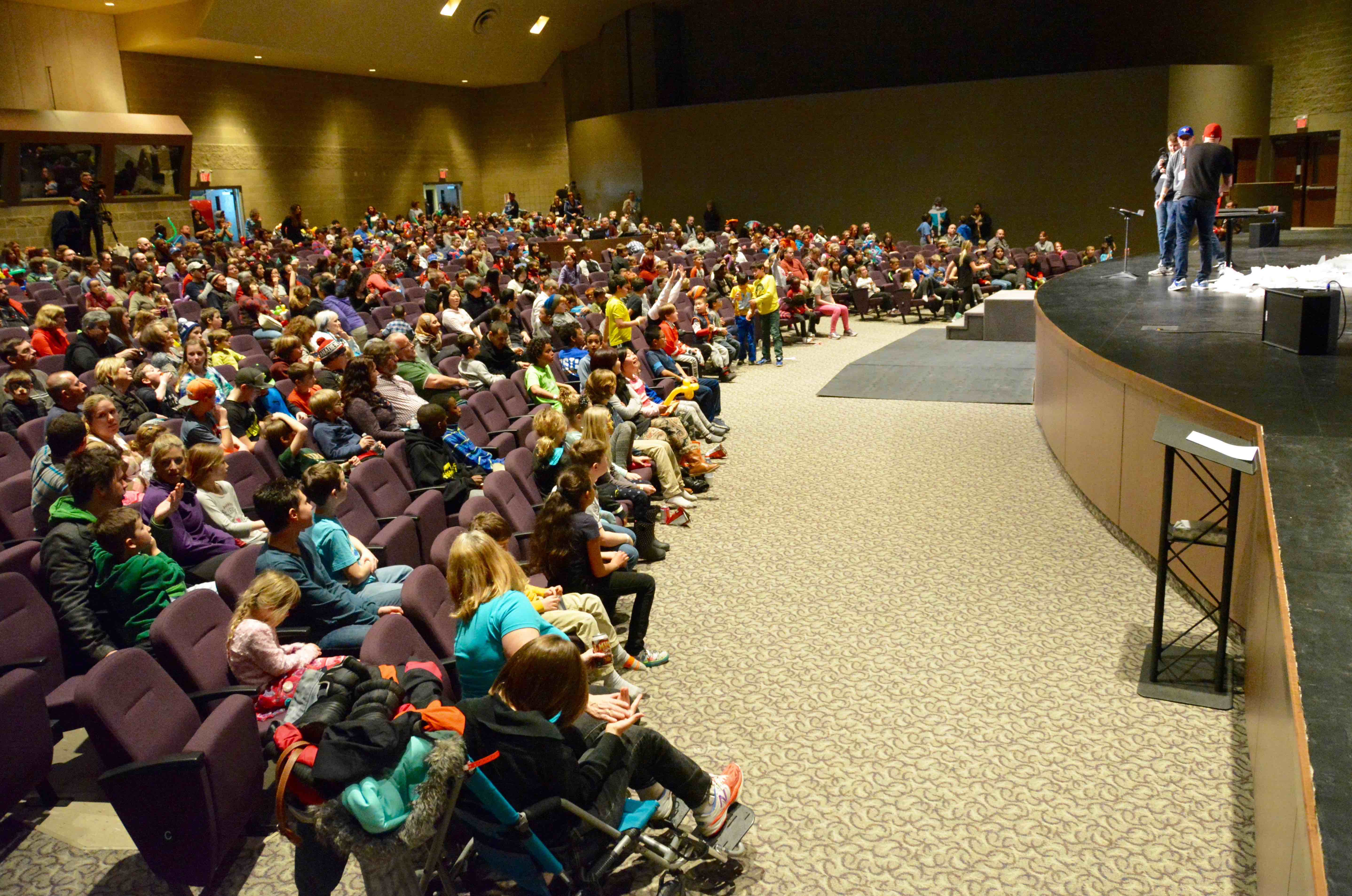 What Drew 1200 New People to our Church on a Monday - Charles Stone